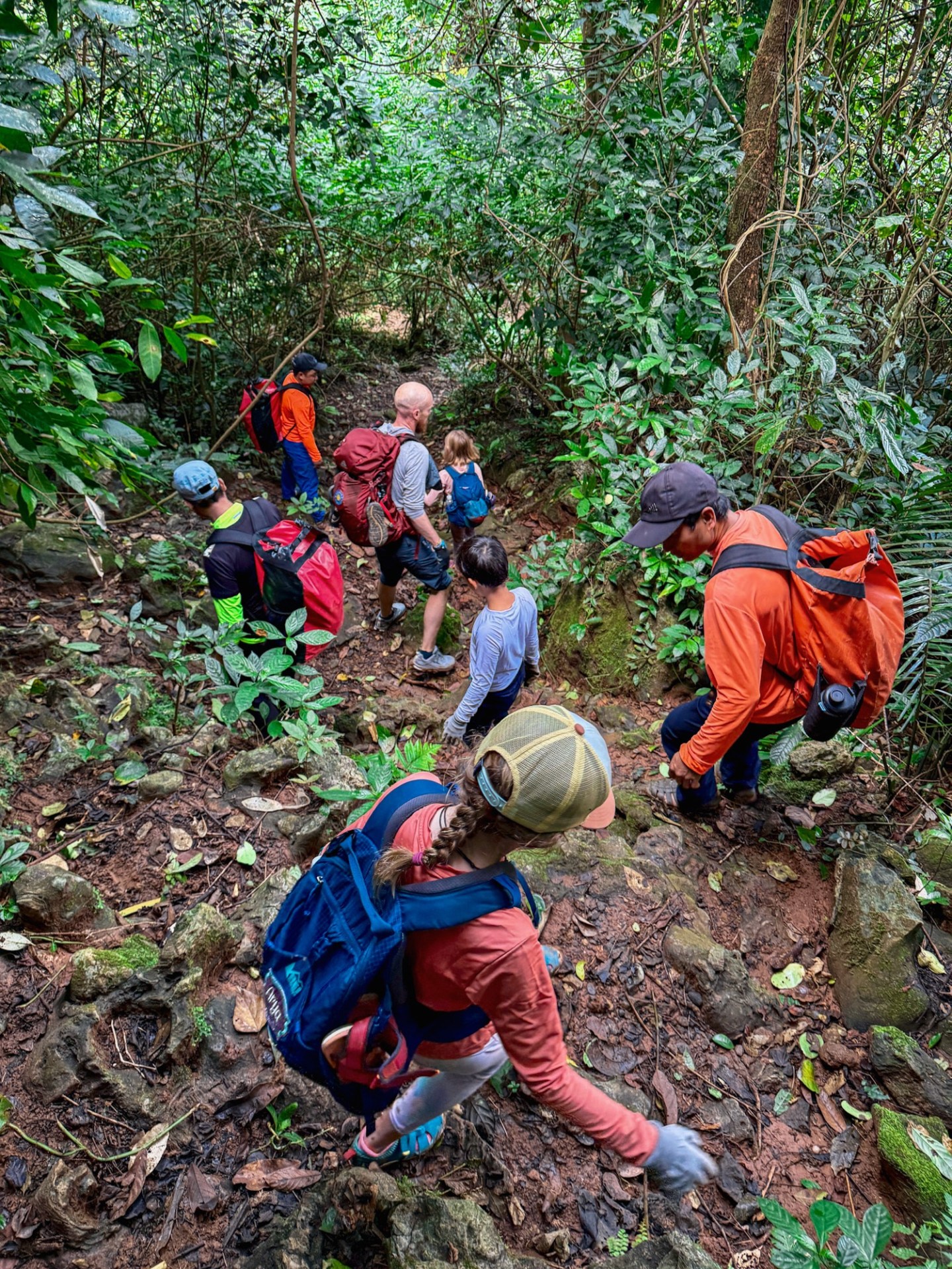 Christmas Underground – Pause and Wander